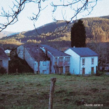 Grande Amore - III - Reviews - Album of The Year