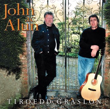 John Ac Alun - Tiroedd Graslon - Reviews - Album of The Year