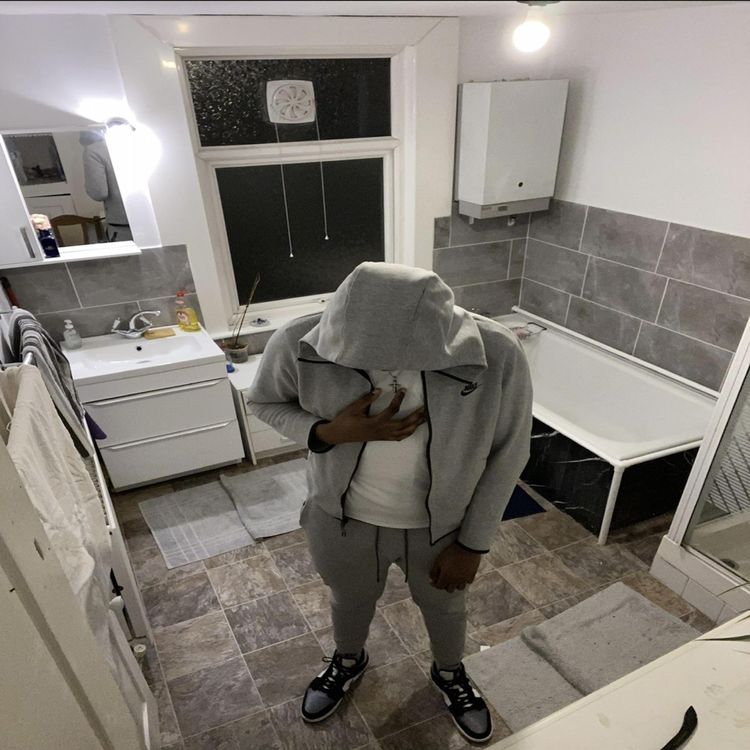 Tankz - London Scammer (Single) - Reviews - Album of The Year