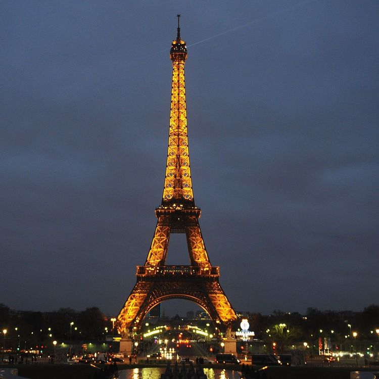 Tsuya.ru - ur gf falls off of the eiffel tower bc she's dumb as fuck ...